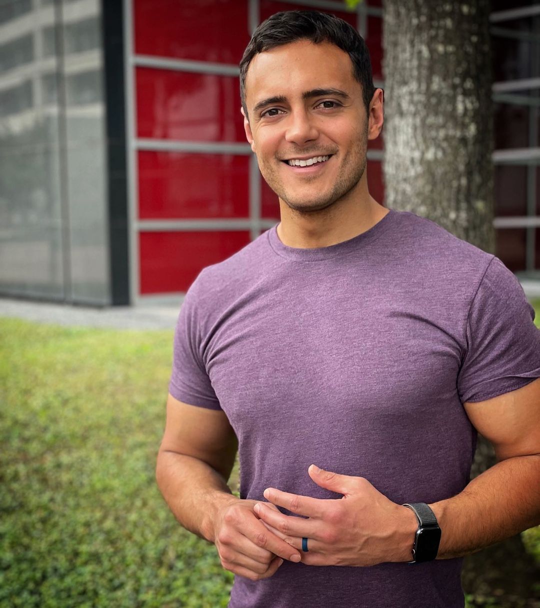 美國新聞記者 Steven Romo 出櫃再加情定氣象主播 雙喜訊炸翻 IG | GagaTai 嘎嘎台