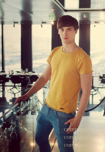 男同志文化小百科：Twink 一詞是什麼意思？ 起源竟是一款甜點 | GagaTai 嘎嘎台