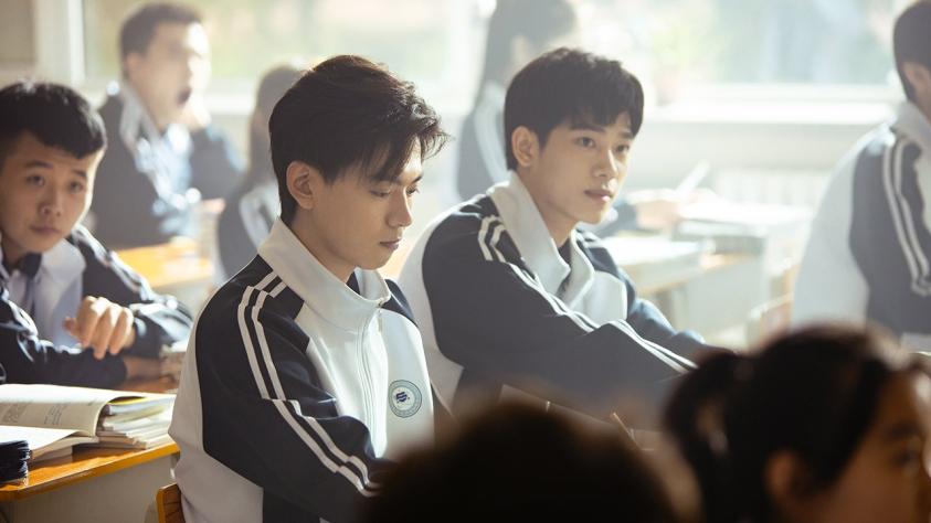 《上癮》團隊 BL 新作 《哥哥你別跑》挑戰禁忌「真·兄弟戀」！？ | GagaTai 嘎嘎台