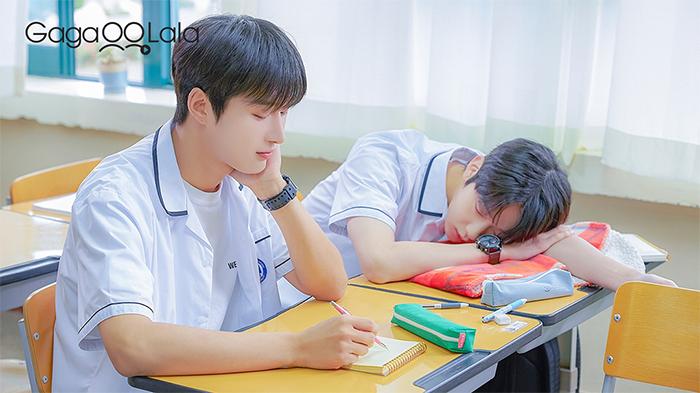 上演傳教士體位的身體檢查！韓國男團偶像共組CP挑戰BL劇尺度 | GagaTai 嘎嘎台